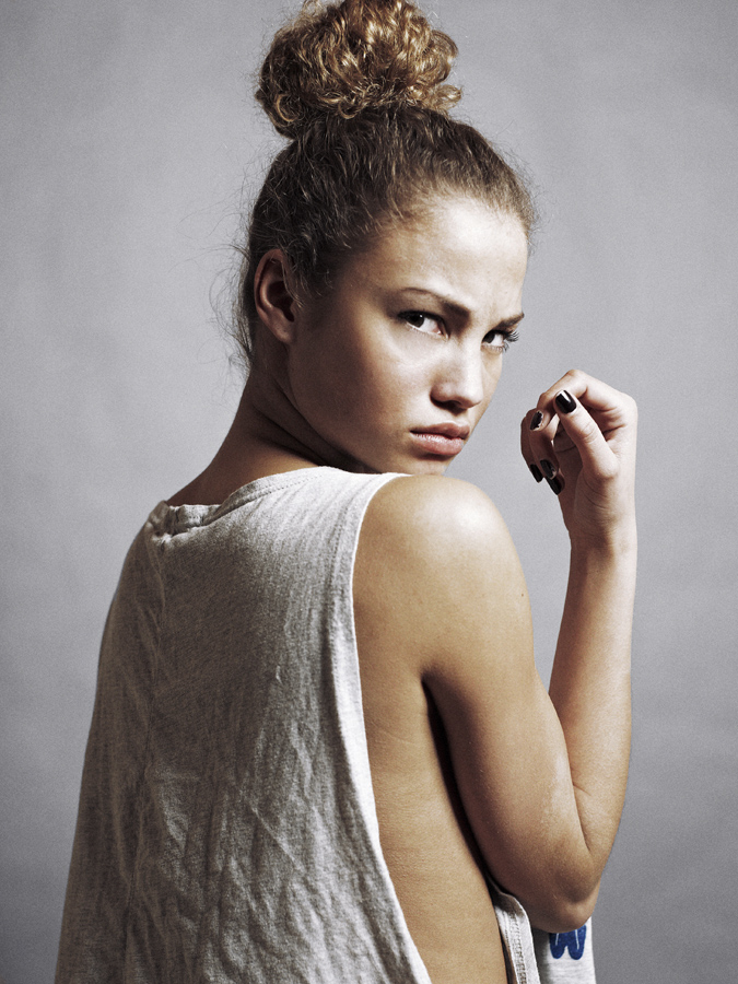 Stephanie. - Lionel Grau